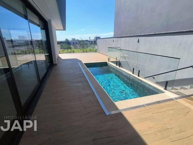 Casa de Condomínio para venda em Medeiros de 260.00m² com 3 Quartos, 3 Suites e 4 Garagens
