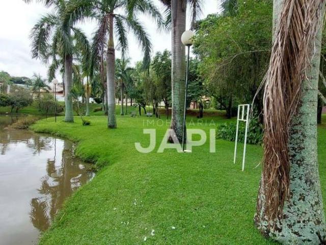 Casa de Condomínio para venda em Medeiros de 351.00m² com 5 Quartos, 2 Suites e 7 Garagens