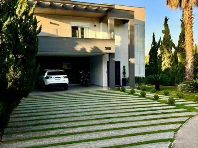 Casa de Condomínio para venda em Medeiros de 365.00m² com 4 Quartos, 3 Suites e 5 Garagens