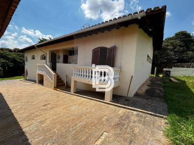 Casa de Condomínio para venda em Medeiros de 396.00m² com 3 Quartos, 2 Suites e 11 Garagens