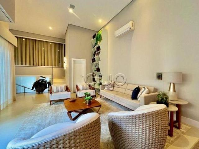 Casa de Condomínio para venda em Morumbi de 298.00m² com 3 Quartos, 3 Suites e 4 Garagens