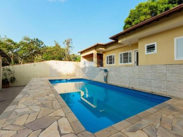 Casa de Condomínio para venda em Morada Do Sol de 240.00m² com 4 Quartos, 1 Suite e 4 Garagens