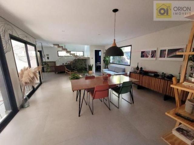 Casa de Condomínio para venda em Morada Das Flores aldeia Da Serra de 280.00m² com 3 Quartos, 2 Su