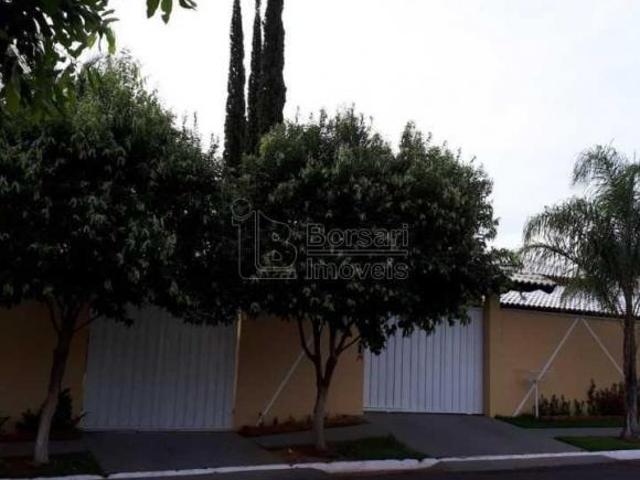 Casa de Condomínio para venda em Nao Consta de 263.00m² com 5 Quartos e 2 Suites