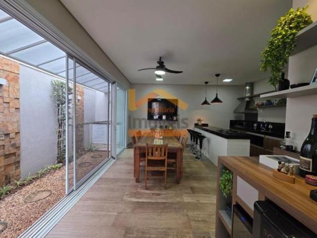 Casa de Condomínio para venda em Nova Americana de 150.00m² com 3 Quartos, 1 Suite e 2 Garagens