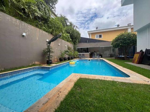 Casa de Condomínio para venda em Nova Higienópolis em Jandira São Paulo de 300.00m² com 3 Quartos, 3 Suítes e 4 Garagens