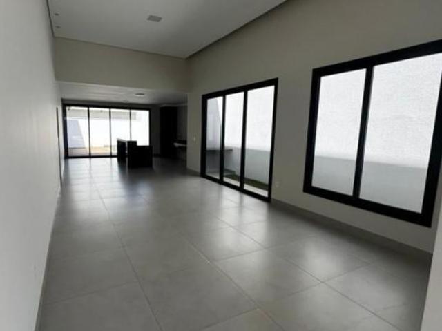 Casa de Condomínio para venda em Novo Mundo, Uberlândia