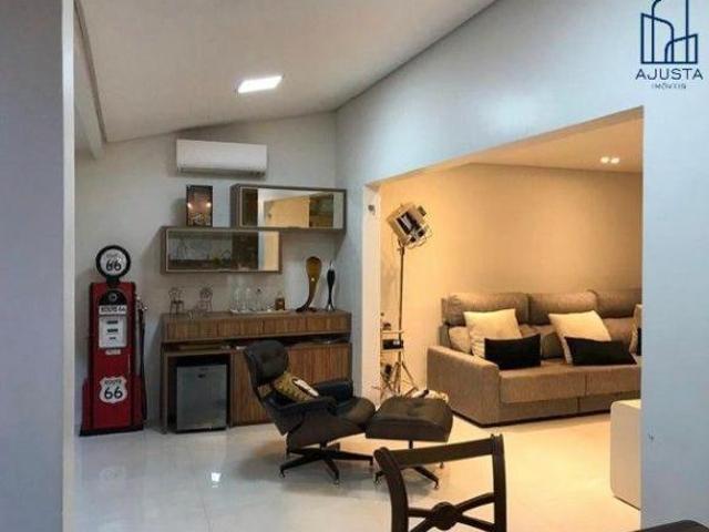 Casa de Condomínio para venda em Parque Campolim de 180.00m² com 3 Quartos, 3 Suites e 3 Garagens