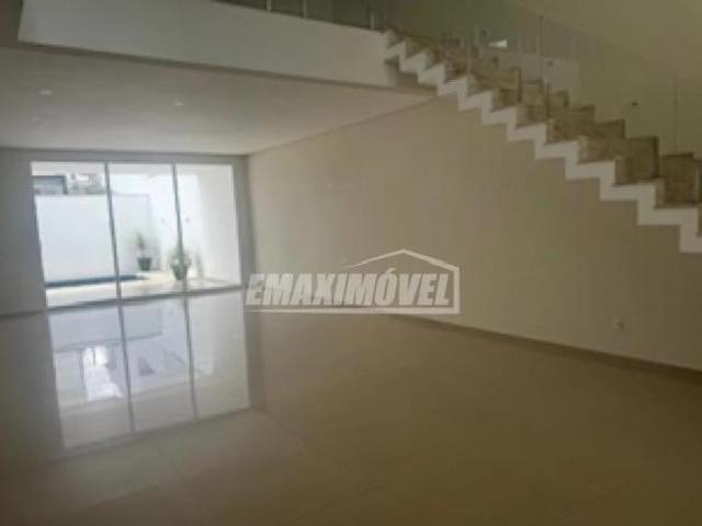 Casa de Condomínio para venda em Parque Campolim de 371.00m² com 3 Quartos, 3 Suites e 4 Garagens