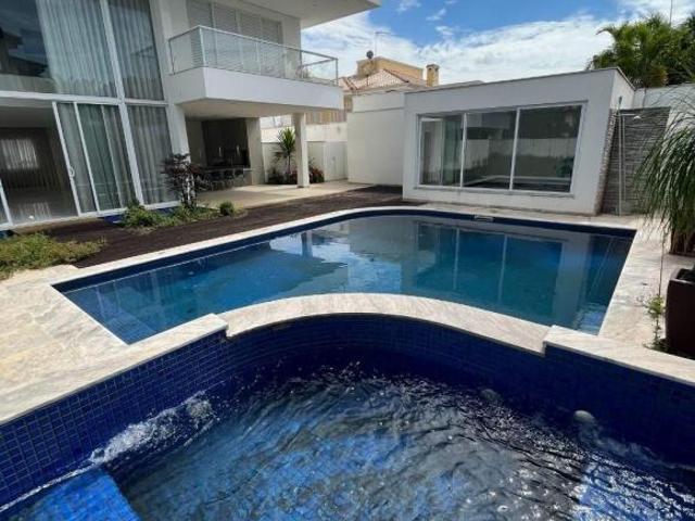 Casa de Condomínio para venda em Parque Campolim de 960.00m² com 4 Quartos, 4 Suites e 16 Garagens