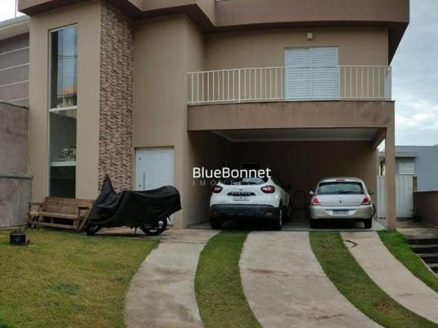 Casa de Condomínio para venda em Parque Cecap de 226.00m² com 3 Quartos, 1 Suite e 4 Garagens
