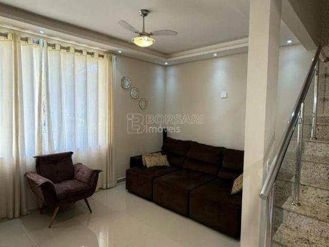 Casa de Condomínio para venda em Parque Alvorada de 144.00m² com 3 Quartos, 1 Suite e 2 Garagens