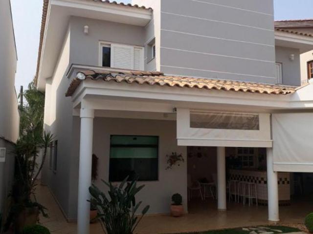 Casa de Condomínio para venda em Parque Bela Vista de 284.00m² com 4 Quartos, 1 Suite e 4 Garagens