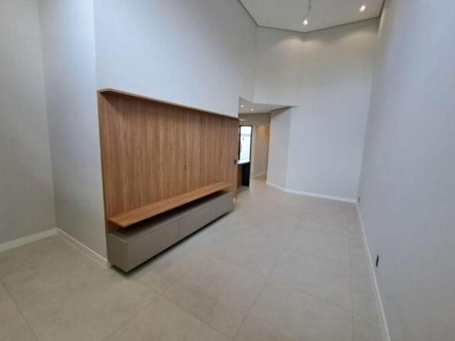 Casa de Condomínio para venda em Parque Brasil 500 de 140.00m² com 3 Quartos, 1 Suite e 2 Garagens
