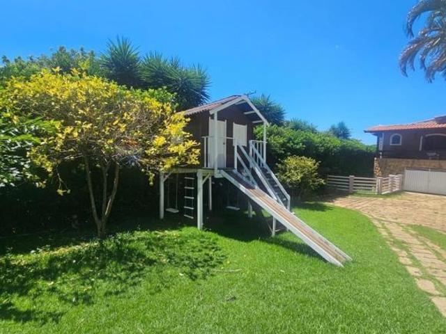 Casa de Condomínio para venda em Parque Dos Cafezais Iv de 238.00m² com 4 Quartos, 2 Suites e 8 Gara