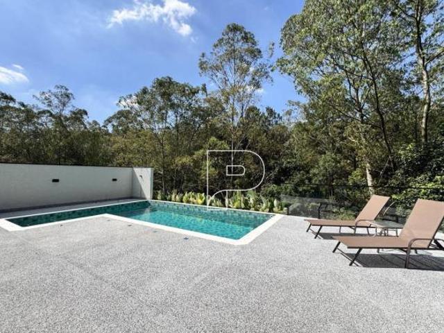 Casa de Condomínio para venda em Parque Das Artes de 645.00m² com 5 Quartos, 5 Suites e 6 Garagens
