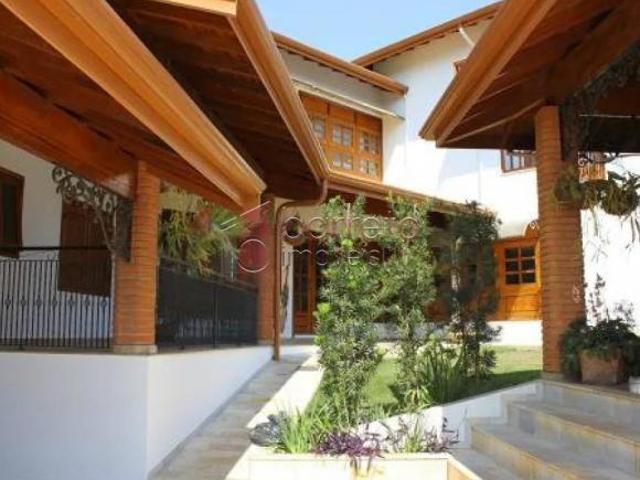 Casa de Condomínio para venda em Parque Das Laranjeiras de 444.00m² com 4 Quartos, 3 Suites e 6 Gara