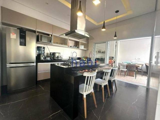 Casa de Condomínio para venda em Parque Esplanada de 323.00m² com 4 Quartos, 3 Suites e 4 Garagens