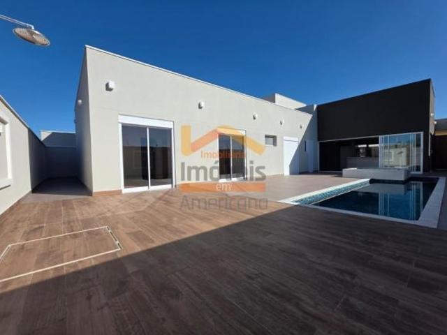 Casa de Condomínio para venda em Parque Fortaleza de 265.00m² com 3 Quartos, 3 Suites e 6 Garagens