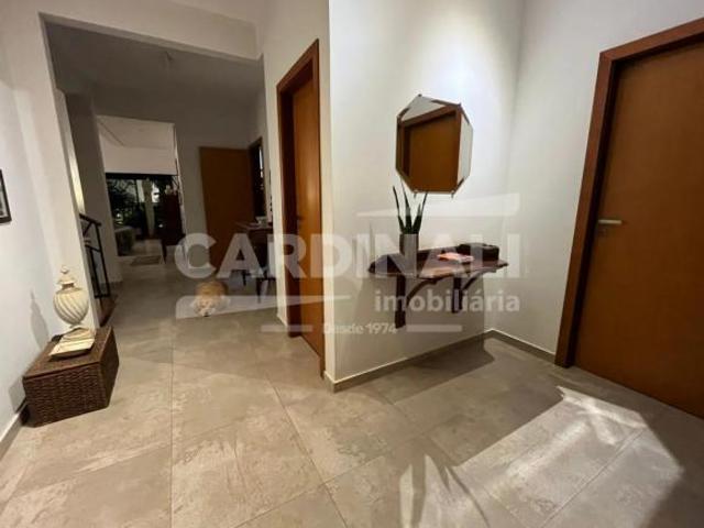 Casa de Condomínio para venda em Parque Faber Castell I de 265.00m² com 5 Quartos, 3 Suites e 4 Gara
