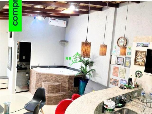 Casa de Condomínio para venda em Parque Franville de 110.00m² com 3 Quartos, 1 Suite e 2 Garagens