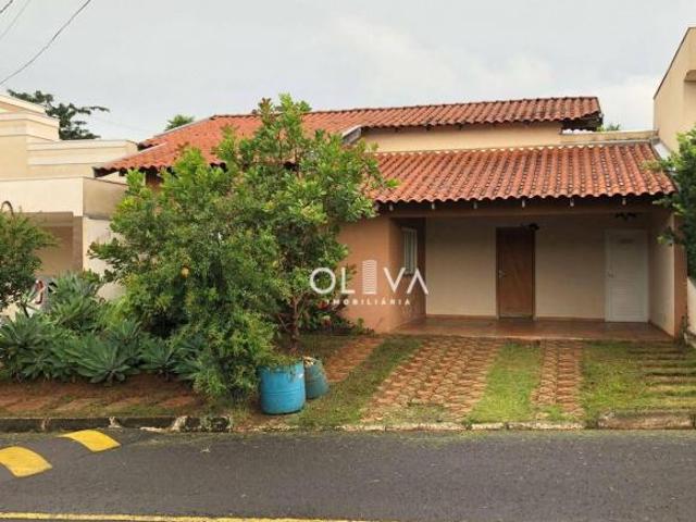Casa de Condomínio para venda em Parque Industrial Campo Verde de 134.00m² com 3 Quartos e 1 Suite