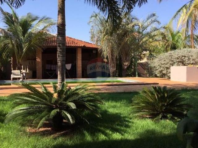 Casa de Condomínio para venda em Parque São Sebastião de 348.00m² com 3 Quartos, 3 Suites e 14 Garag