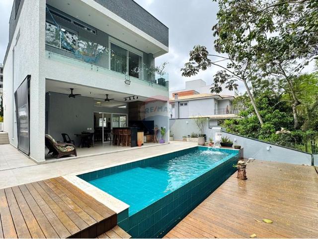 Casa de Condomínio para venda em Parque Recanto Mônica em Itaquaquecetuba São Paulo de 308.97m² com 3 Quartos, 1 Suíte e 5 Garagens