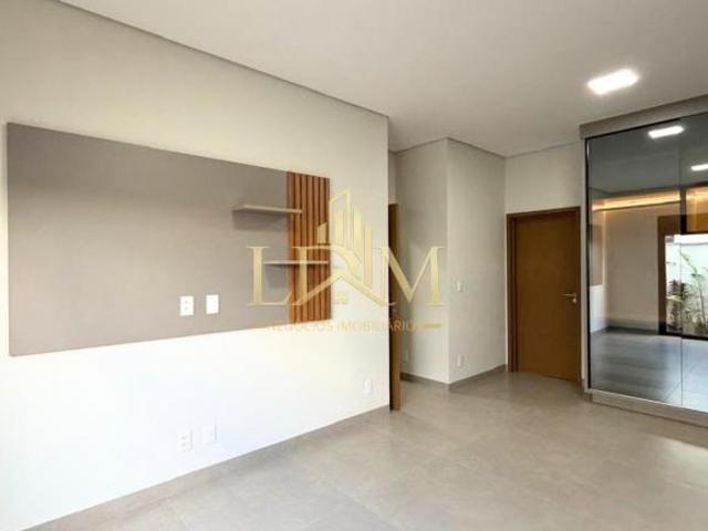 Casa de Condomínio para venda em Parque Residencial Damha de 165.00m² com 3 Quartos, 3 Suites e 4 Ga