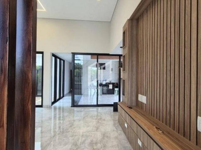 Casa de Condomínio para venda em Parque Residencial Damha de 165.00m² com 3 Quartos, 3 Suites e 4 Ga