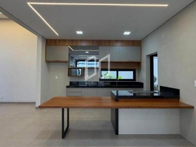 Casa de Condomínio para venda em Parque Residencial Damha de 165.00m² com 3 Quartos, 3 Suites e 4 Ga