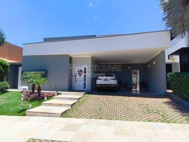 Casa de Condomínio para venda em Parque Residencial Damha de 247.00m² com 3 Quartos, 3 Suites e 4 Ga