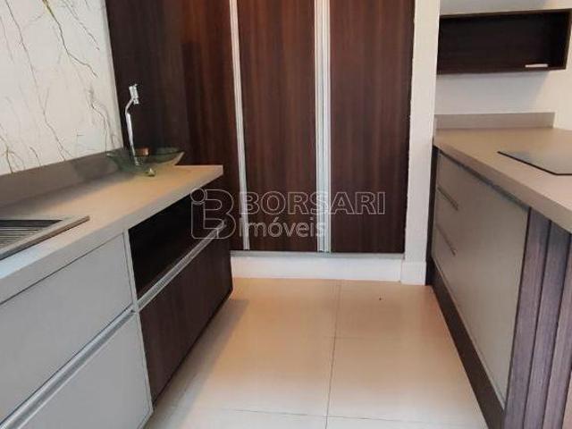 Casa de Condomínio para venda em Parque Residencial Damha de 248.00m² com 3 Quartos, 1 Suite e 4 Gar