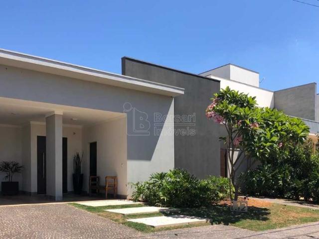 Casa de Condomínio para venda em Parque Residencial Damha em Araraquara São Paulo de 301.00m² com 4 Quartos, 3 Suítes e 4 Garagens
