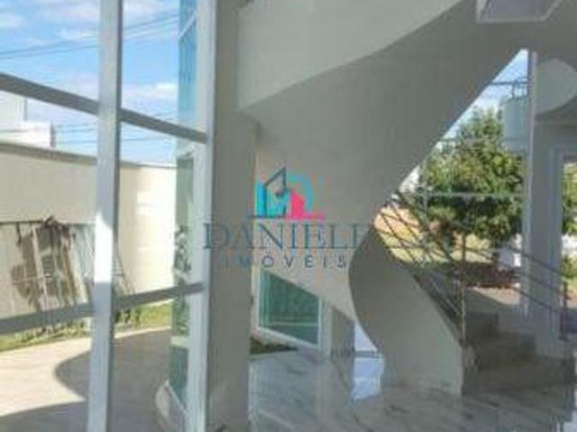 Casa de Condomínio para venda em Parque Residencial Damha de 350.00m² com 3 Quartos, 3 Suites e 4 Ga