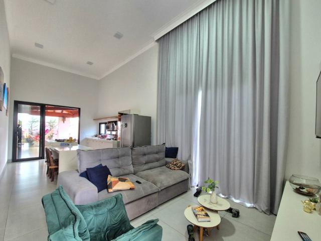 Casa de Condomínio para venda em Parque Residencial Damha em Araraquara São Paulo de 148.00m² com 3 Quartos, 1 Suíte e 4 Garagens