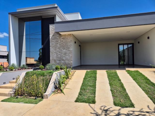 Casa de Condomínio para venda em Parque Residencial Damha em Araraquara São Paulo de 179.00m² com 3 Quartos, 3 Suítes e 4 Garagens