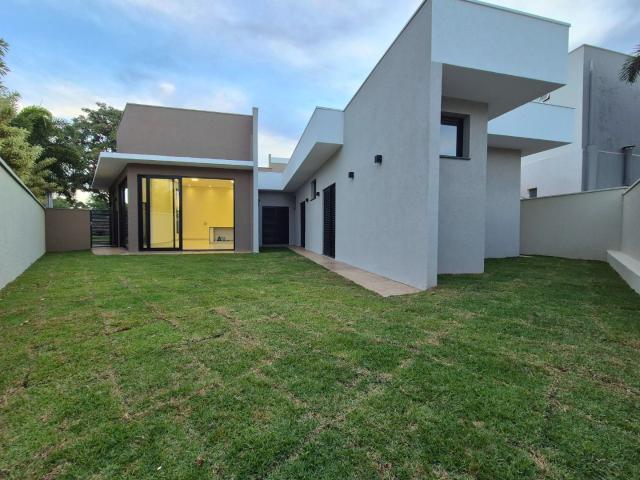 Casa de Condomínio para venda em Parque Residencial Damha em Araraquara São Paulo de 224.00m² com 3 Quartos, 3 Suítes e 4 Garagens