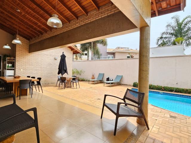 Casa de Condomínio para venda em Parque Residencial Damha em Araraquara São Paulo de 277.00m² com 3 Quartos, 1 Suíte e 4 Garagens