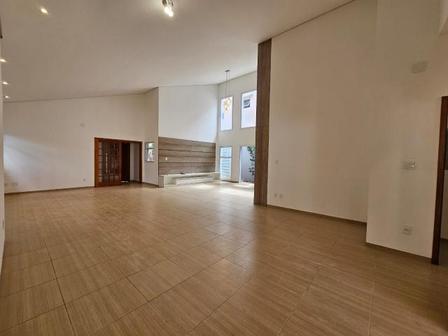 Casa de Condomínio para venda em Parque Residencial Damha em Araraquara São Paulo de 288.00m² com 4 Quartos, 2 Suítes e 4 Garagens
