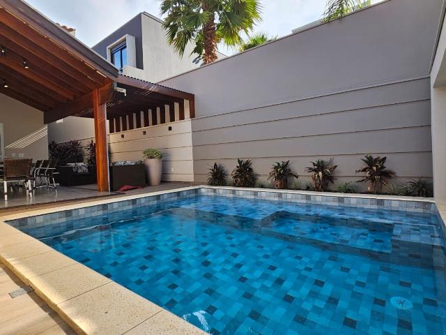 Casa de Condomínio para venda em Parque Residencial Damha em Araraquara São Paulo de 280.00m² com 3 Quartos, 3 Suítes e 4 Garagens
