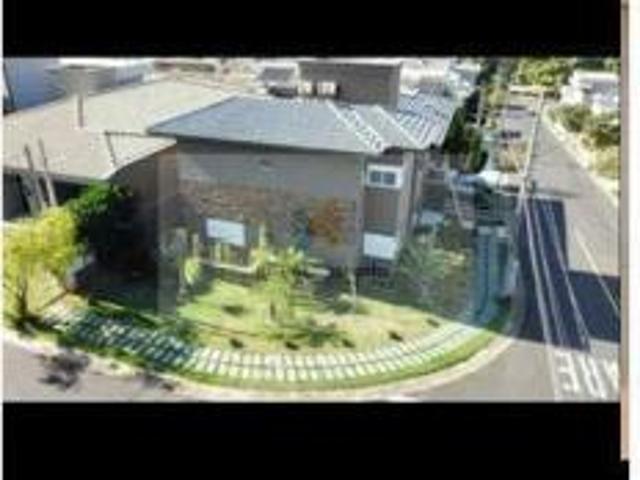Casa de Condomínio para venda em Parque Residencial Damha Iv de 380.00m² com 3 Quartos e 3 Suites