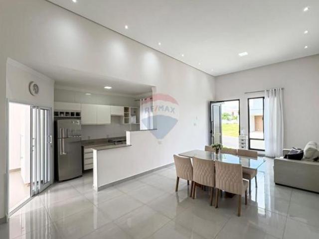 Casa de Condomínio para venda em Parque Residencial Terras De Yucatan de 133.99m² com 3 Quartos, 1 S
