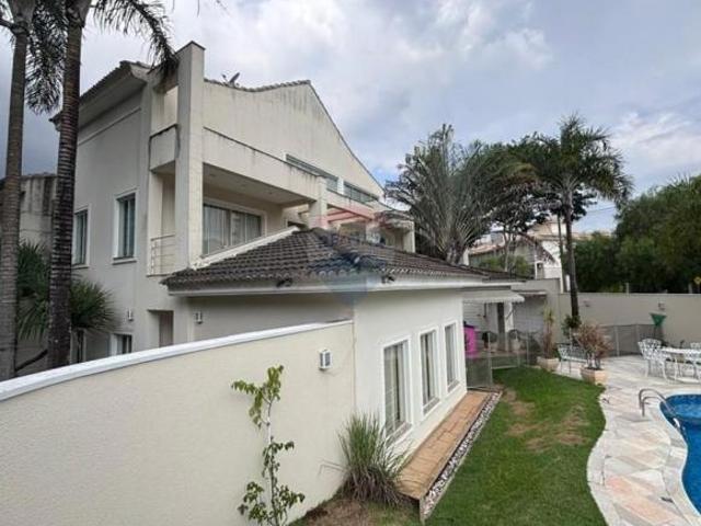 Casa de Condomínio para venda em Parque Residencial Villa Dos Inglezes de 390.38m² com 3 Quartos, 3
