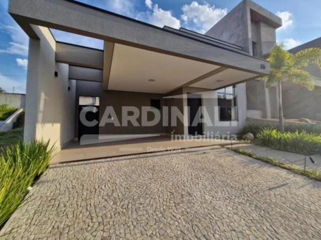 Casa de Condomínio para venda em Parque Rural Fazenda Santa Cândida de 160.00m² com 3 Quartos, 3 Sui