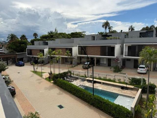 Casa de Condomínio para venda em Parque Taquaral de 130.00m² com 2 Quartos, 2 Suites e 2 Garagens