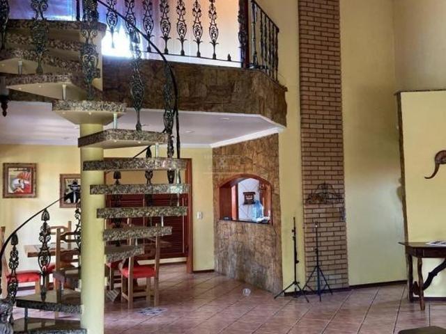 Casa de Condomínio para venda em Parque Village Castelo de 540.00m² com 3 Quartos, 1 Suite e 6 Garag