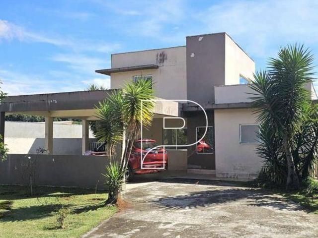 Casa de Condomínio para venda em Paysage Clair de 200.00m² com 3 Quartos, 1 Suite e 6 Garagens