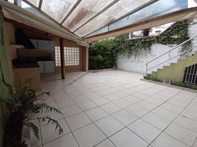 Casa de Condomínio para venda em Pinus Village de 305.00m² com 3 Quartos, 1 Suite e 3 Garagens