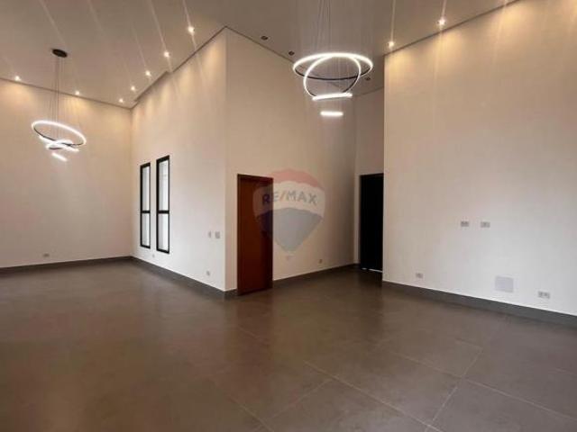 Casa de Condomínio para venda em Pinheirais de 200.90m² com 3 Quartos, 3 Suites e 4 Garagens